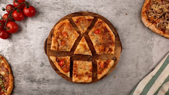 How to Cut Pizza Into 7? - Infrared for Health